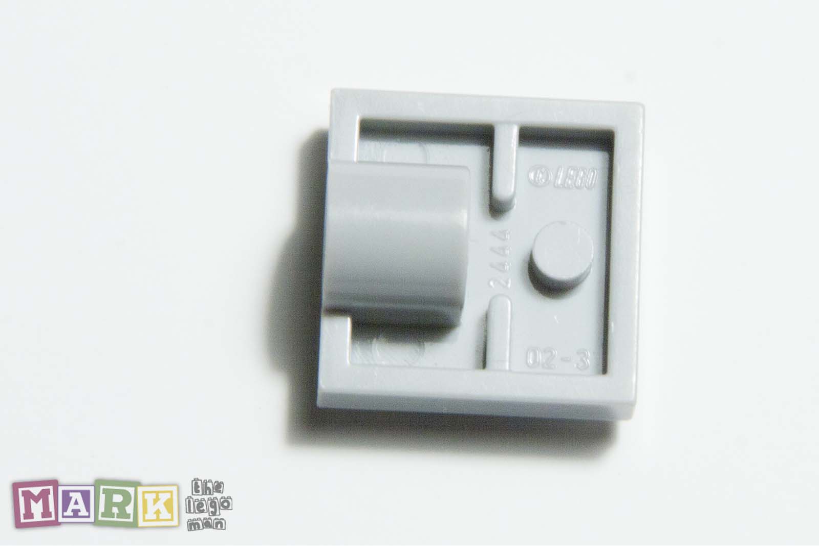 Lego 9x 2817 10x 2444 Plate 2×2 with Holes | Mad About Bricks