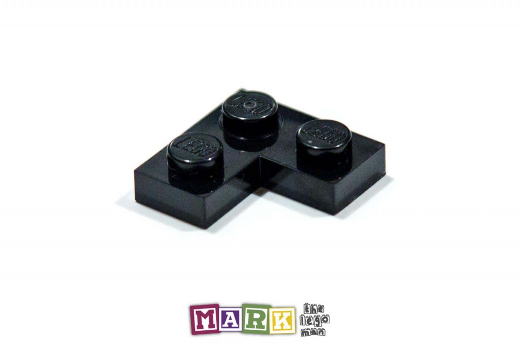 NEW Lego 2420 Black Corner Plate 1x2x2 242026 | Mad About Bricks