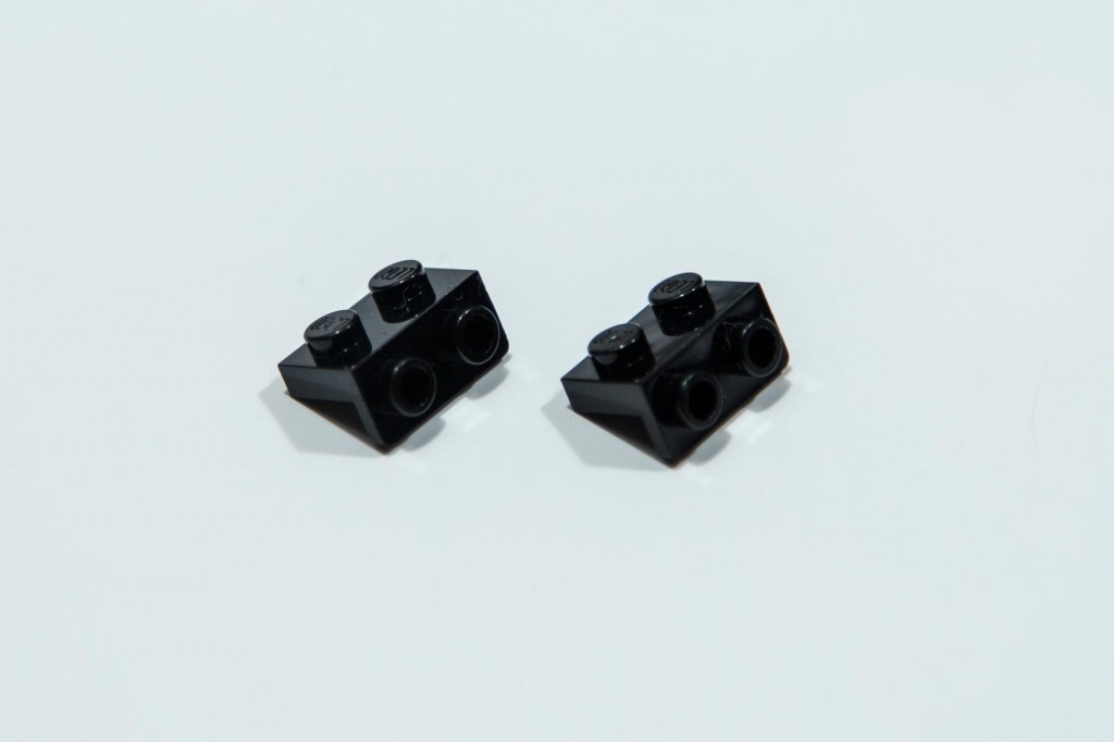 NEW Lego 99781 1,5 Top 1X2 1/2 2x Angular Plate 6016172 | Mad About Bricks