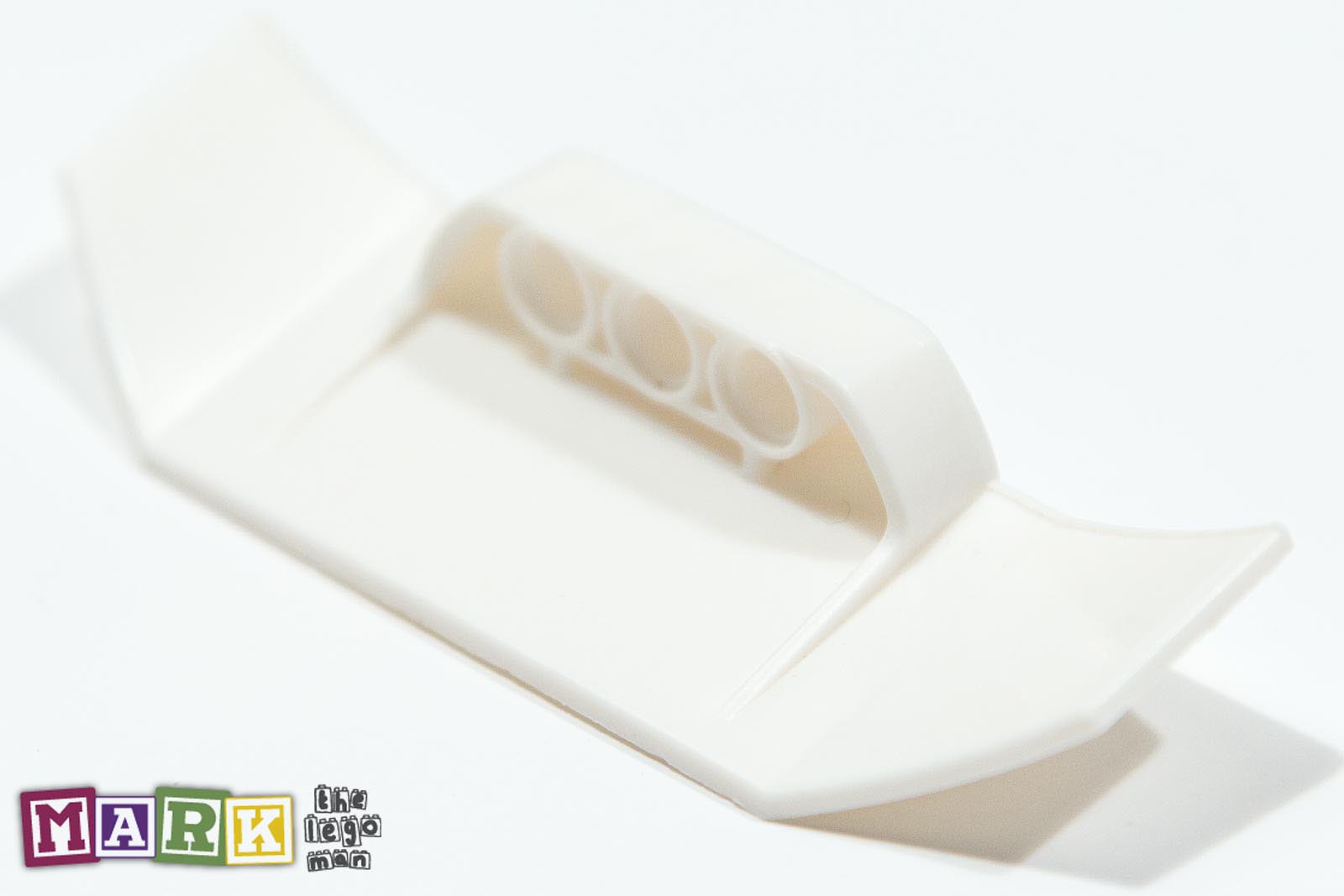 Lego 61073 3x11x2 Large Spoiler Ø¸4.85 4527518 | Mad About Bricks