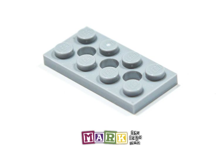 Pack of 2 New Lego 3709 2×4 Plate with three Ø4.9 holes 4211444 | Mad ...