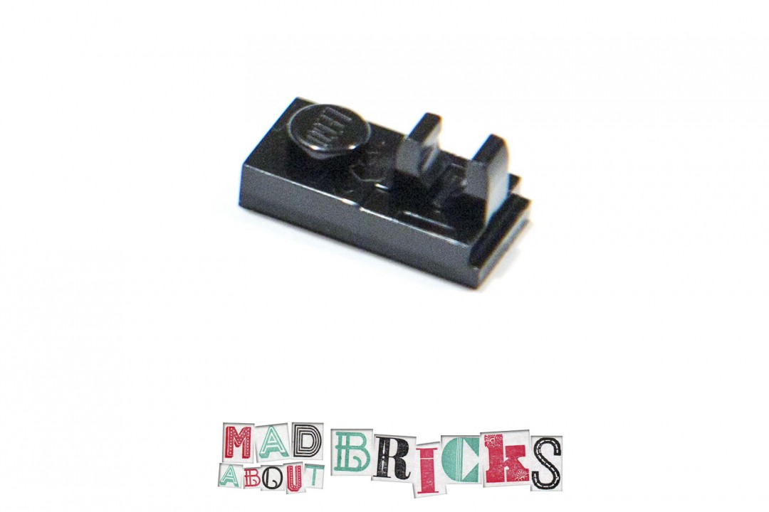 New Lego 92280 1×2 Plate With Vertical Grip 4598528 | Mad About Bricks